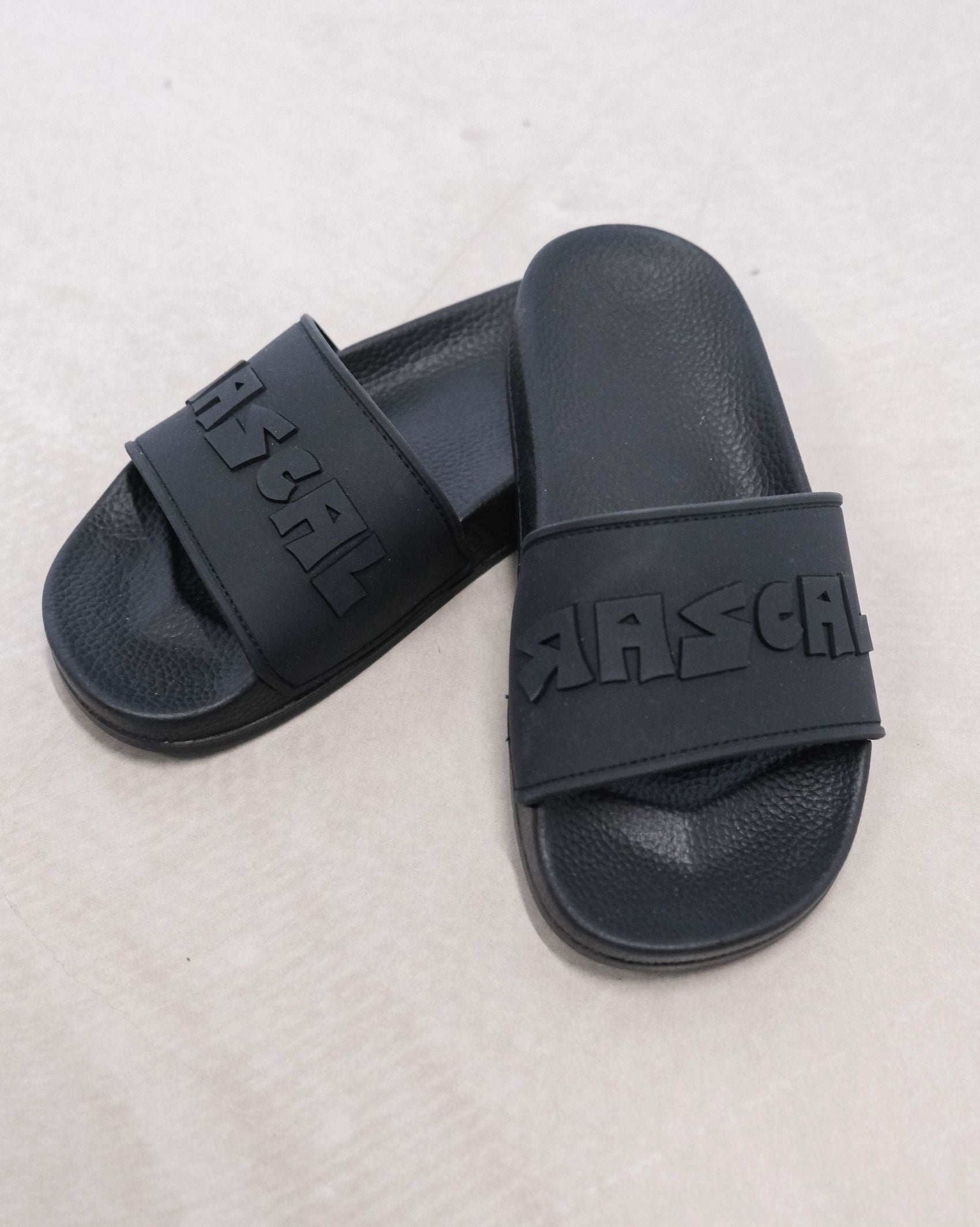 Good Vibes Slider - Black